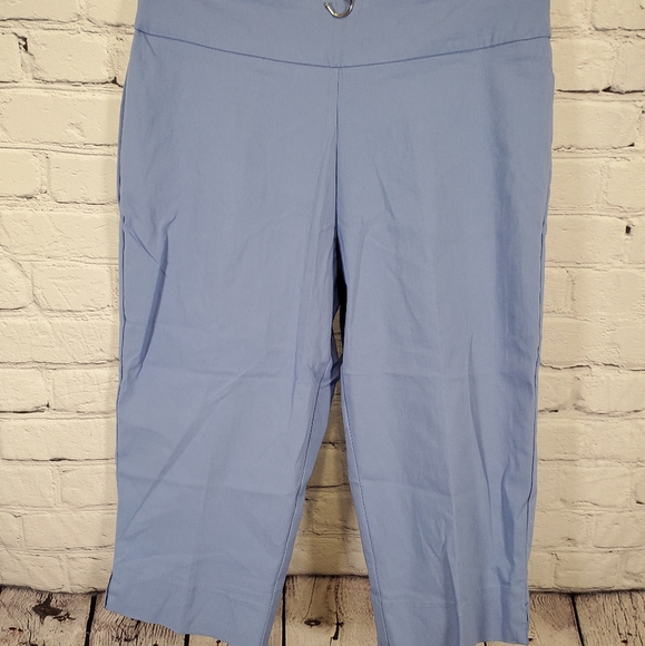 Ruby Rd. | Pants & Jumpsuits | Nwt Ruby Rd Periwinkle Capri Pants ...
